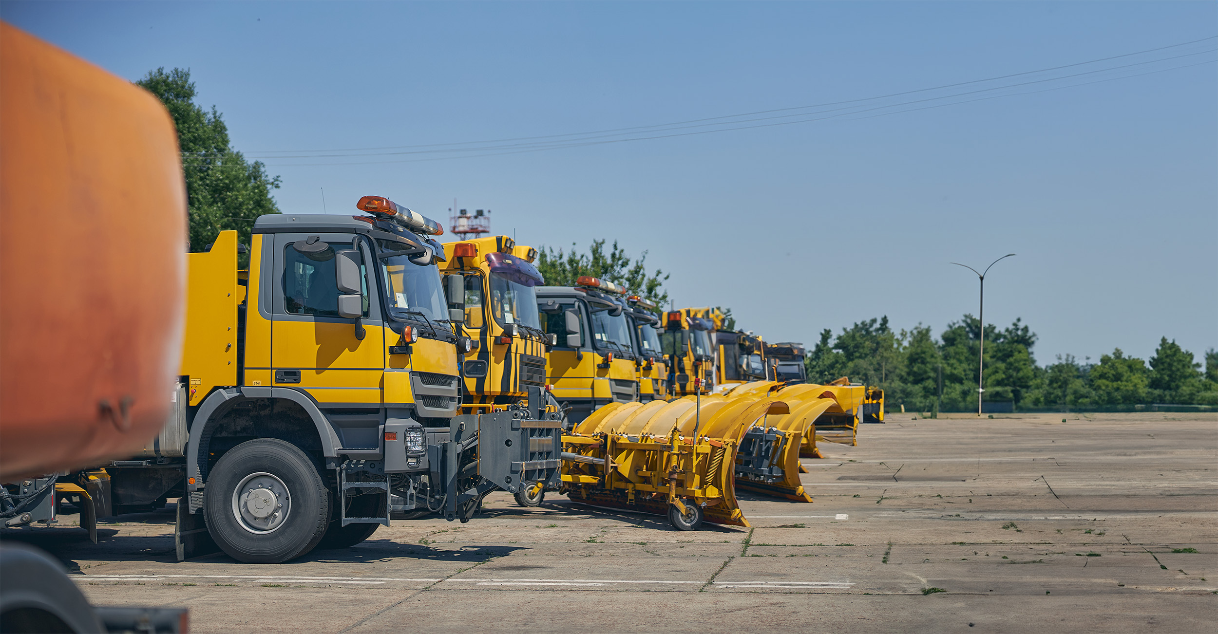 Specialized Vehicle & Equipment Repairs | Our Services | 312 Truck Body ...